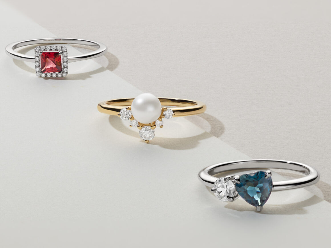 Ring in 2025 with These 5 Engagement Ring Trends